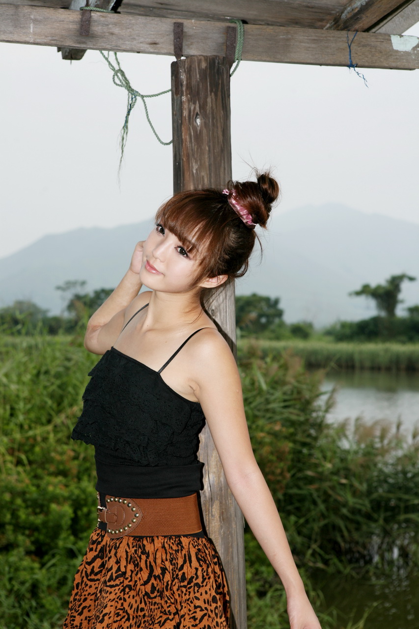 Size One :: 169 -- fotop.net photo sharing network