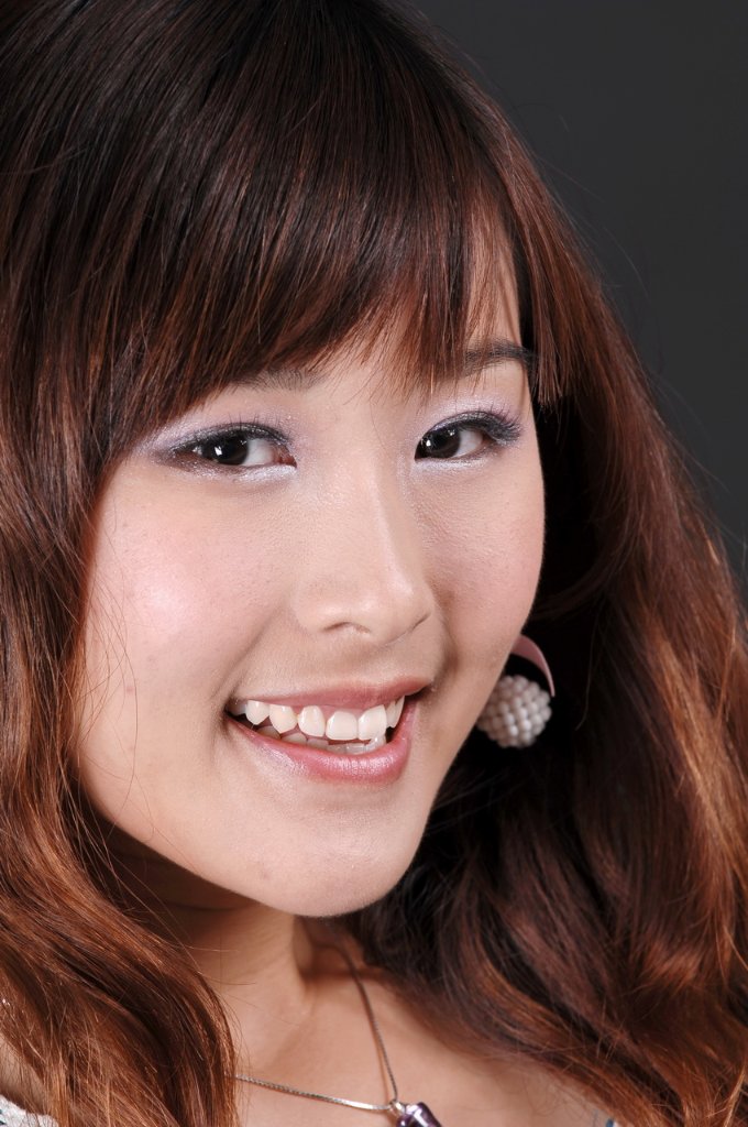 Scene 1 -- fotop.net photo sharing network