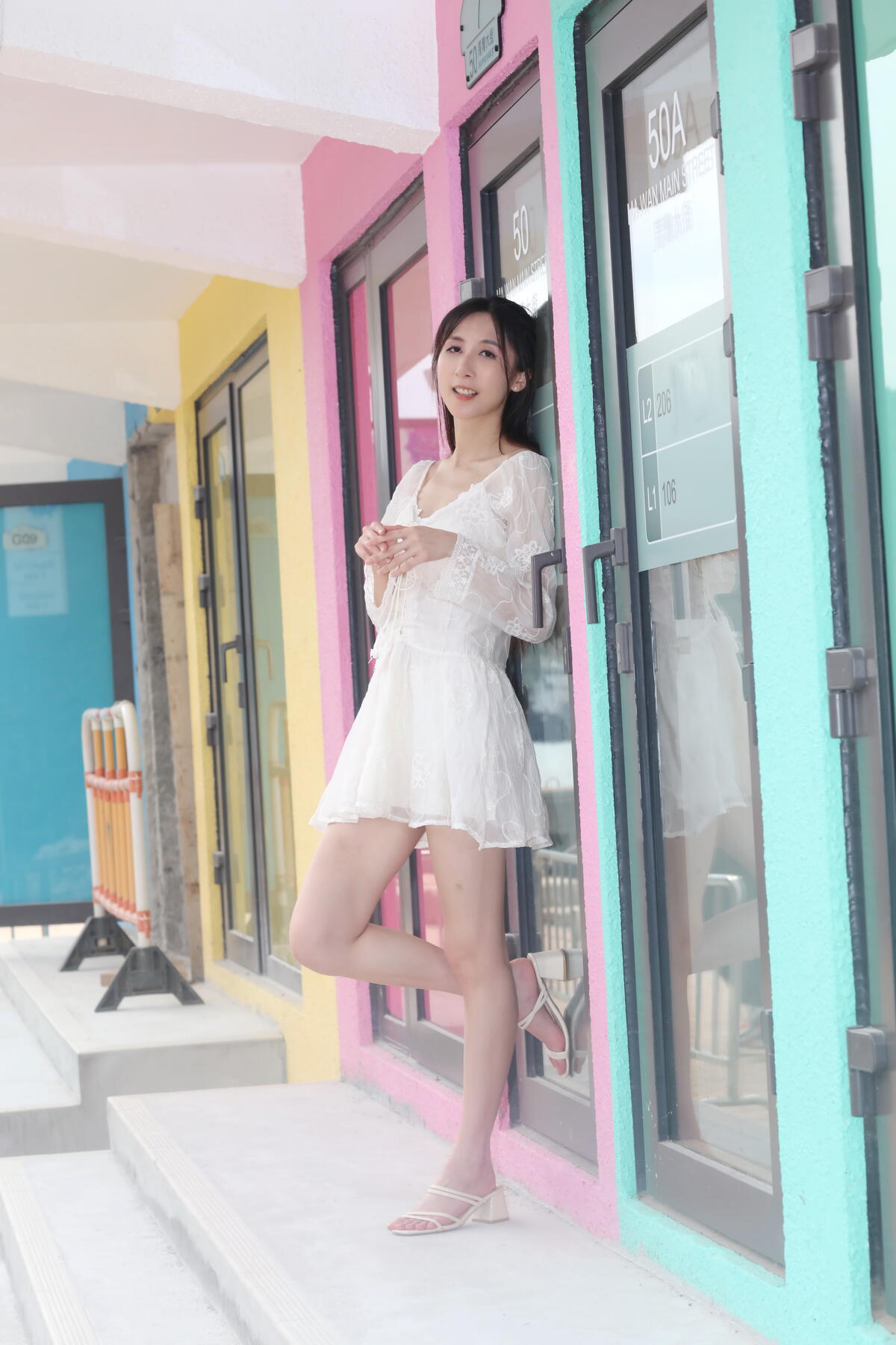 Part Two :: 14 -- fotop.net photo sharing network