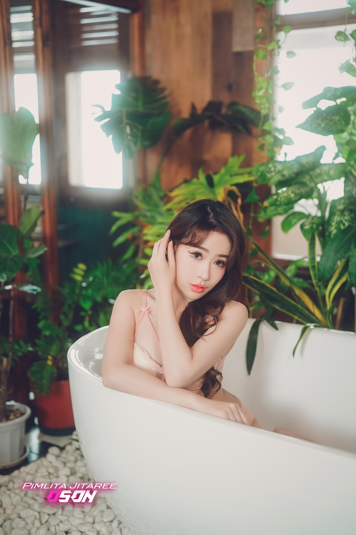 Pimlita Jitaree 5 :: 4 -- fotop.net photo sharing network