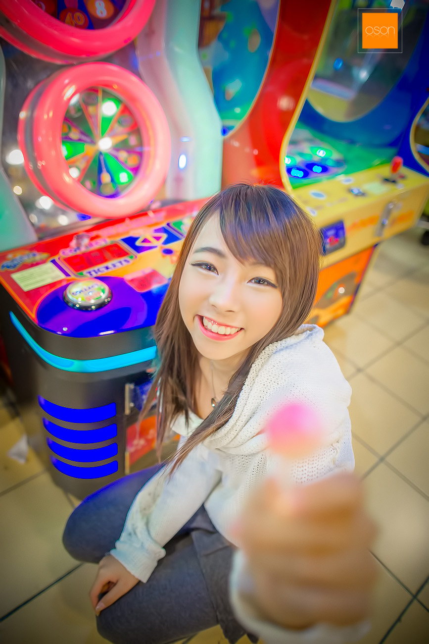 Zoe So 1 :: 9 -- fotop.net photo sharing network