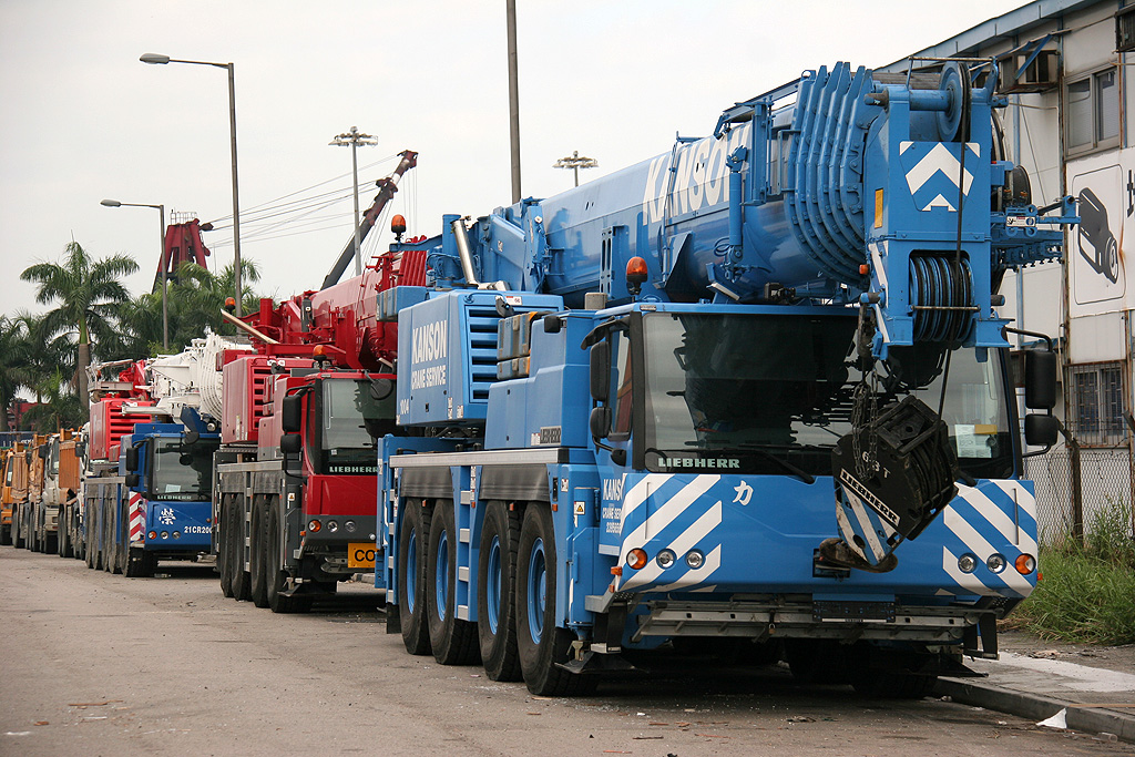 Hong Kong Crane Services -- fotop.net photo sharing network
