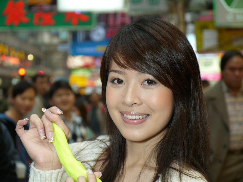 Helen Tang Photo Sharing Network