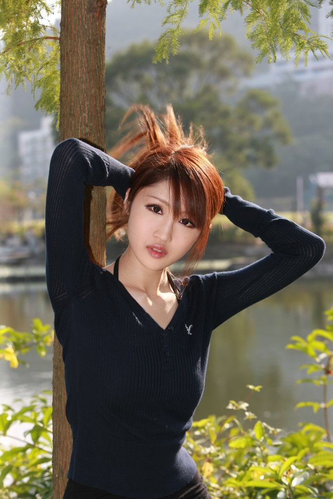 Part 2 :: 18 -- fotop.net photo sharing network