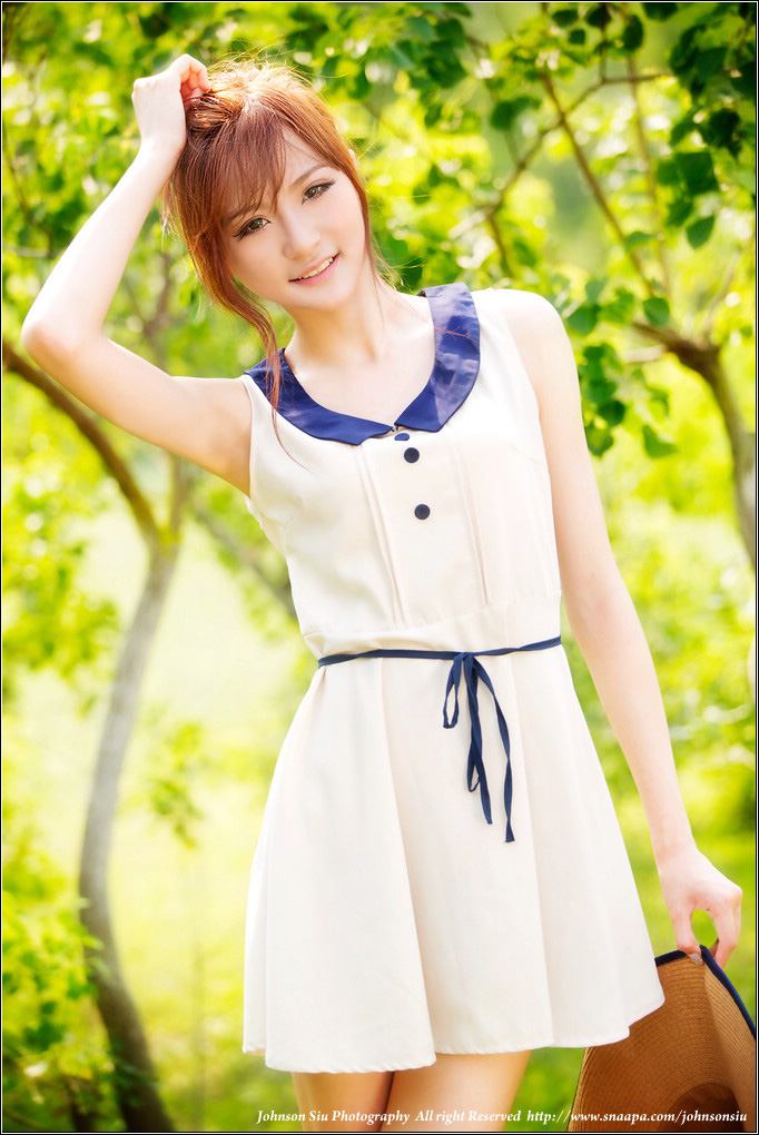 模特兒:Sumyi -- fotop.net photo sharing network