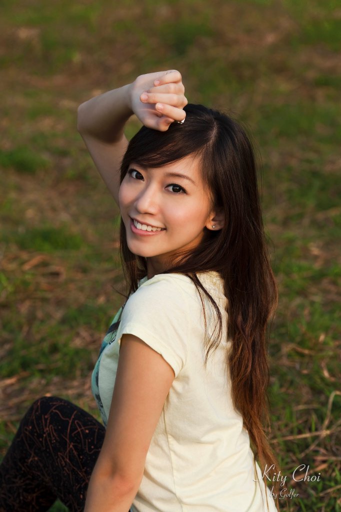 Kitten on Grass :: 5 -- fotop.net photo sharing network