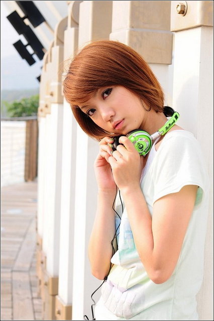 Lui -- fotop.net photo sharing network
