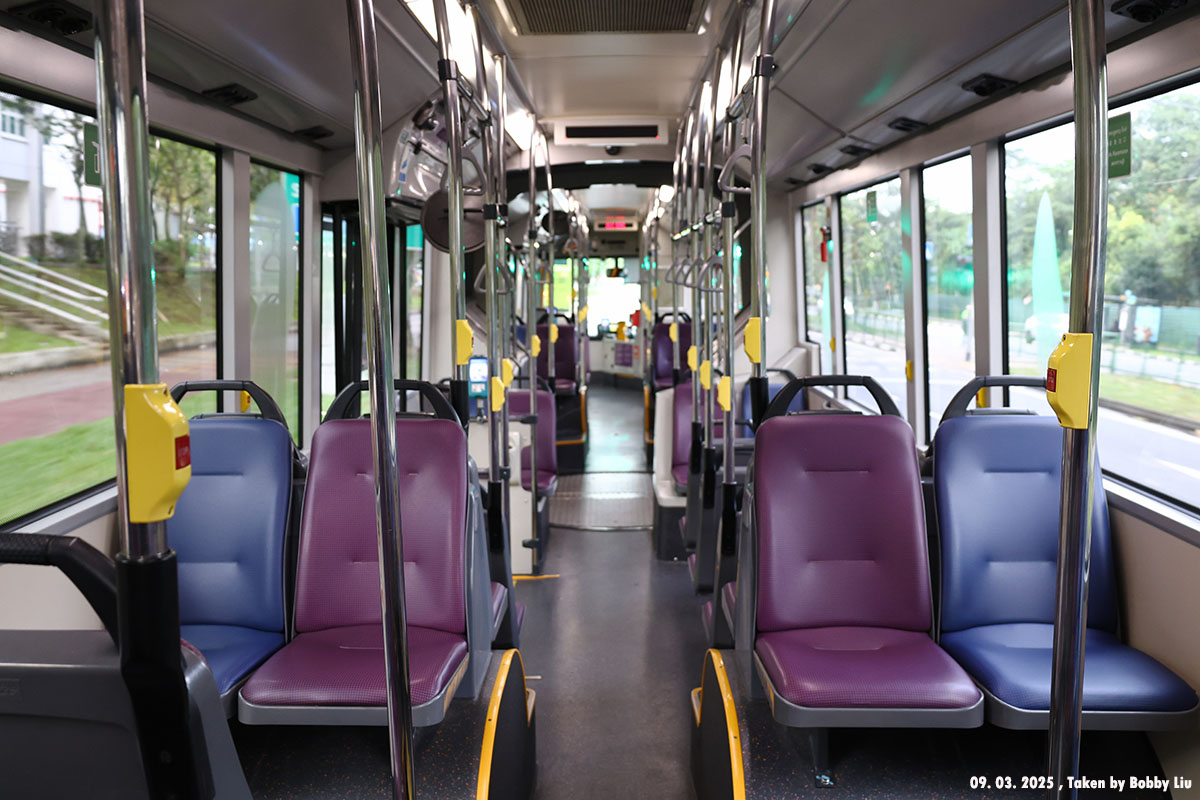 MAN A24 :: 3 -- fotop.net photo sharing network