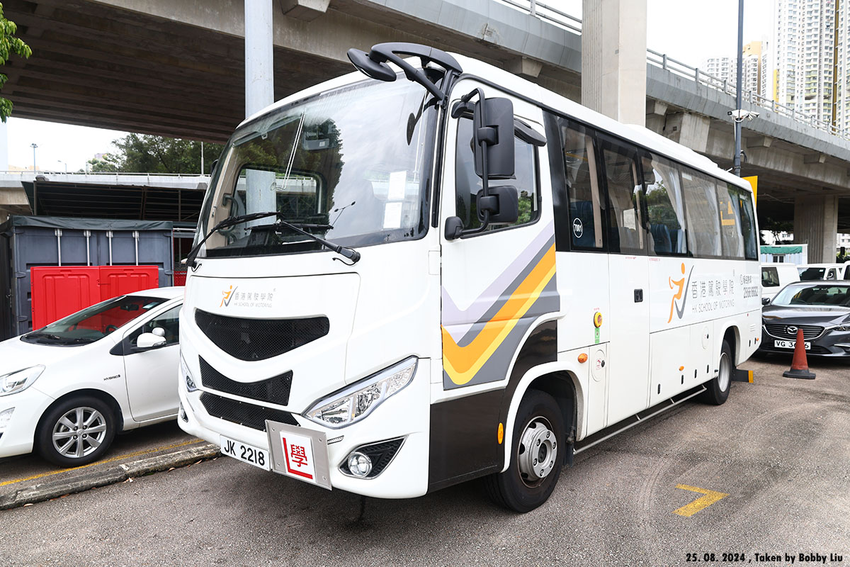 Private Training Bus in HK -- fotop.net photo sharing network