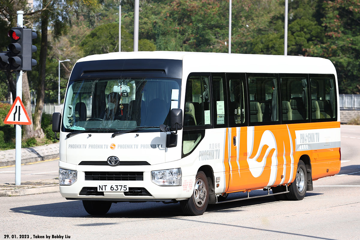 Toyota Coaster 2017 Generation :: 1034 -- fotop.net photo sharing network