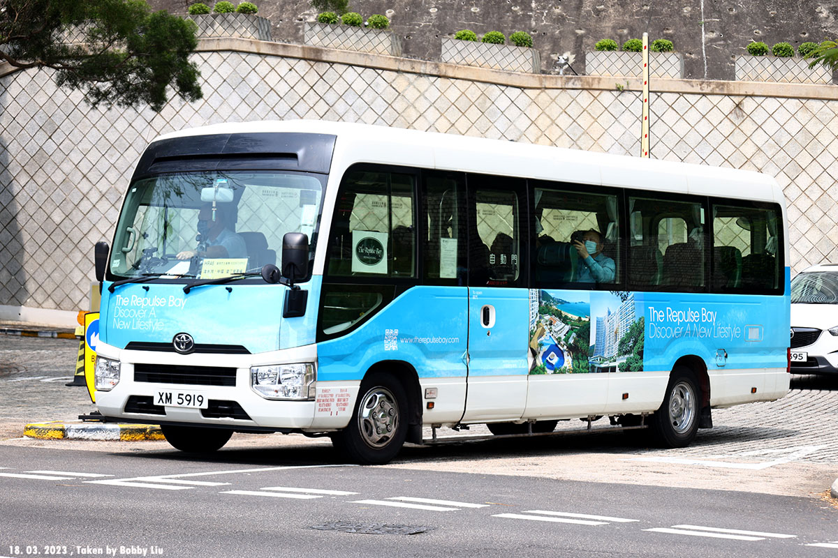Toyota Coaster 2017 Generation :: 1040 -- fotop.net photo sharing network