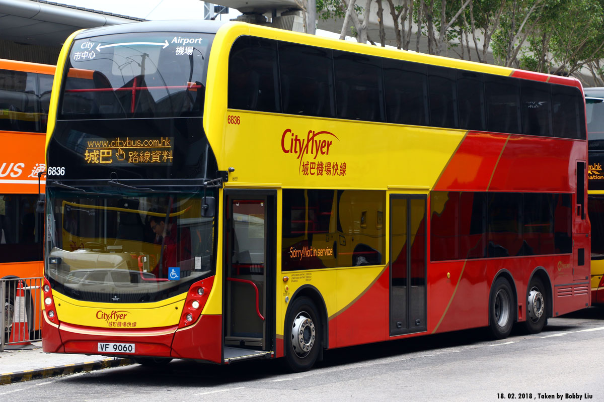 CTB ADL E50D 12.8m Cityflyer :: 82 -- fotop.net photo sharing network