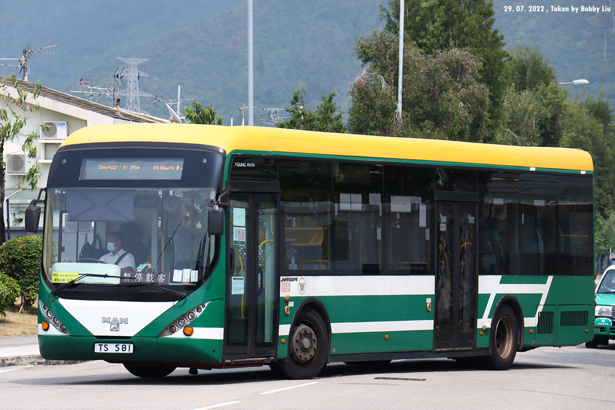 Fairview Shuttle Bus :: 131 -- fotop.net photo sharing network