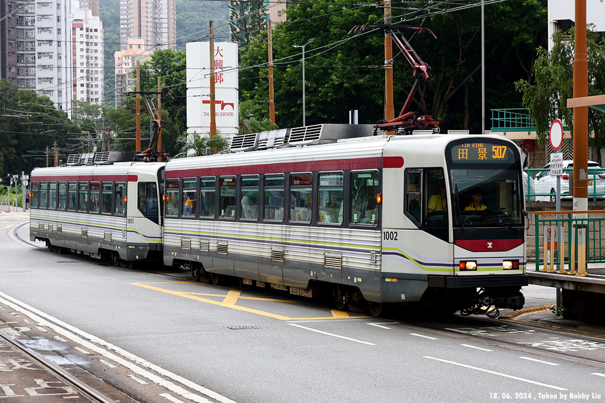 MTR Light Rail Tram Car :: 600 -- fotop.net photo sharing network