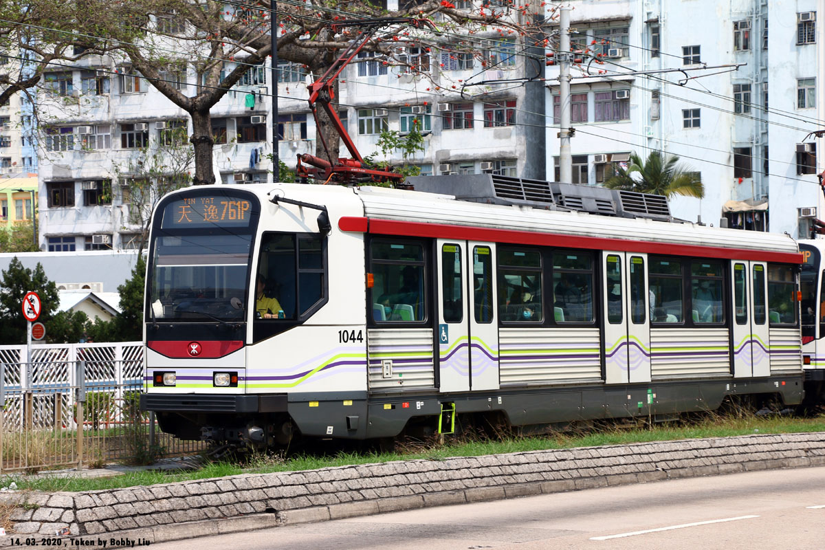 MTR Light Rail Tram Car :: 164 -- fotop.net photo sharing network