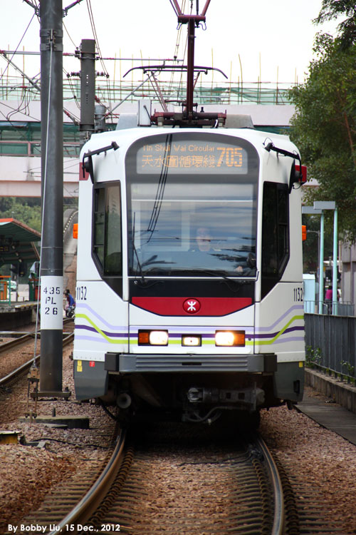 MTR Light Rail Tram Car :: 106 -- fotop.net photo sharing network