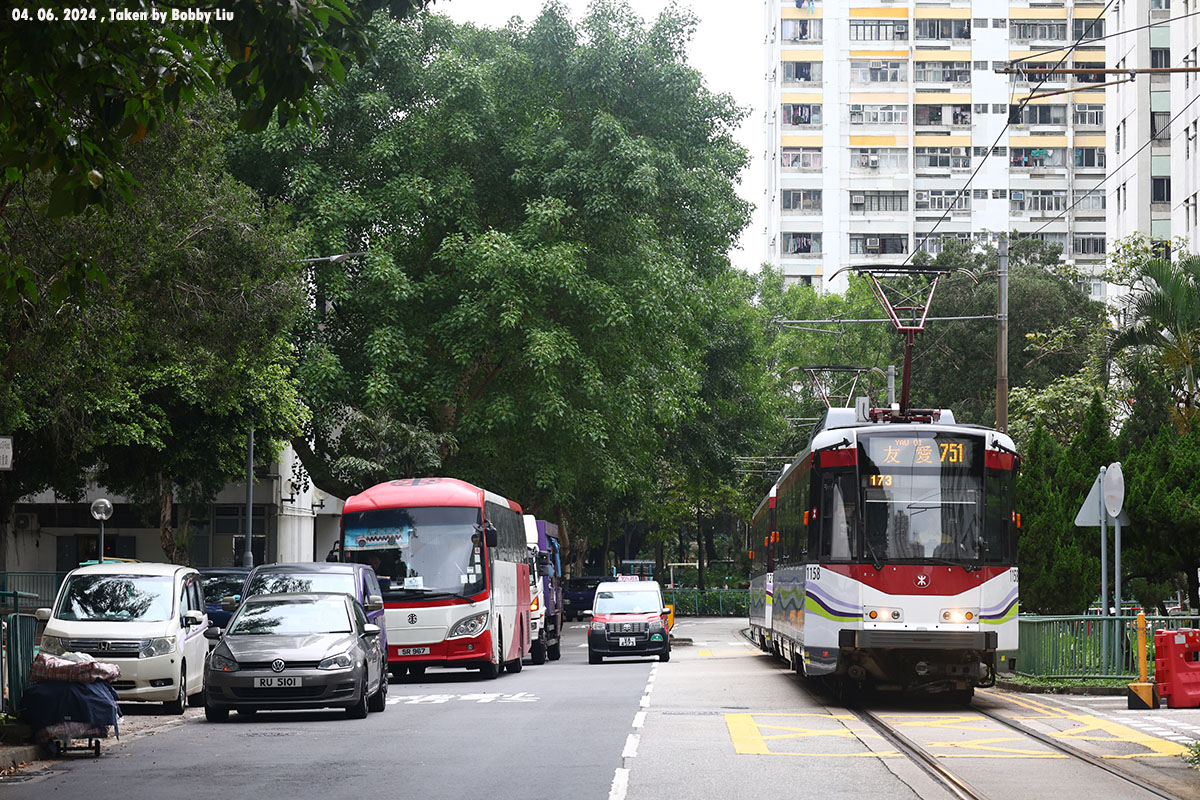 MTR Light Rail Tram Car :: 559 -- fotop.net photo sharing network