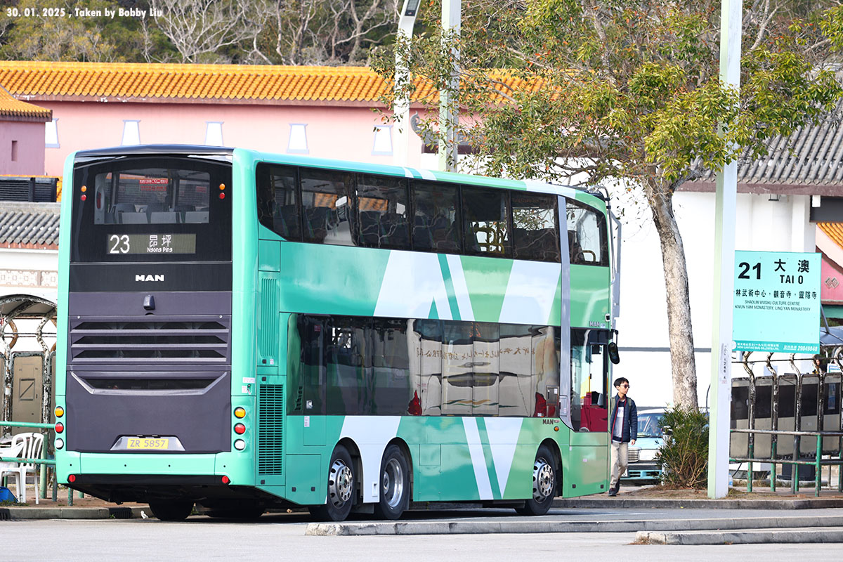 NLB MAN A95 11.7m :: 75 -- fotop.net photo sharing network