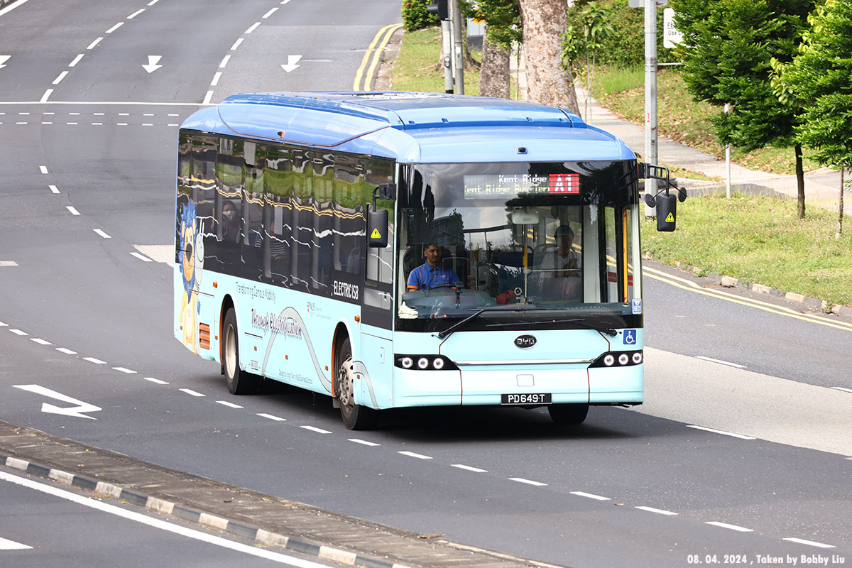 NUS Shuttle Bus :: 93 -- fotop.net photo sharing network