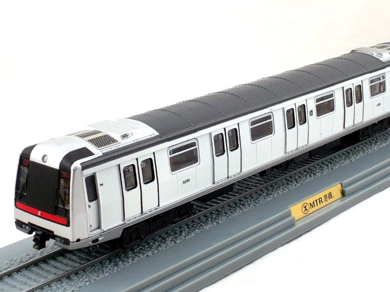 Train -- fotop.net photo sharing network