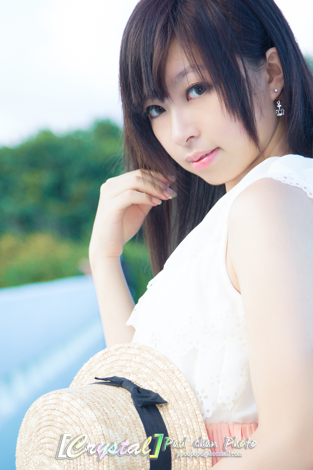 Crystal Wong -- fotop.net photo sharing network