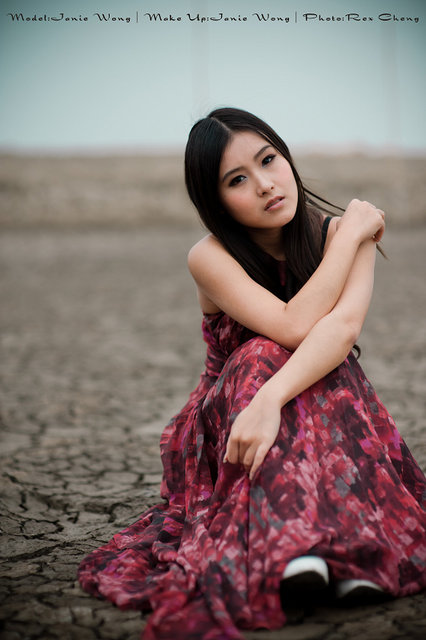 Janie Wong -- fotop.net photo sharing network